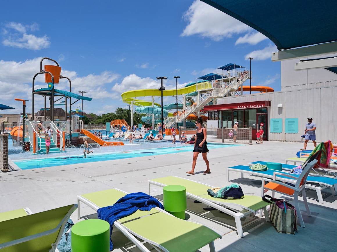 Blue Surf Bay Waterpark Wins Leading Edge Award | SFS Architecture