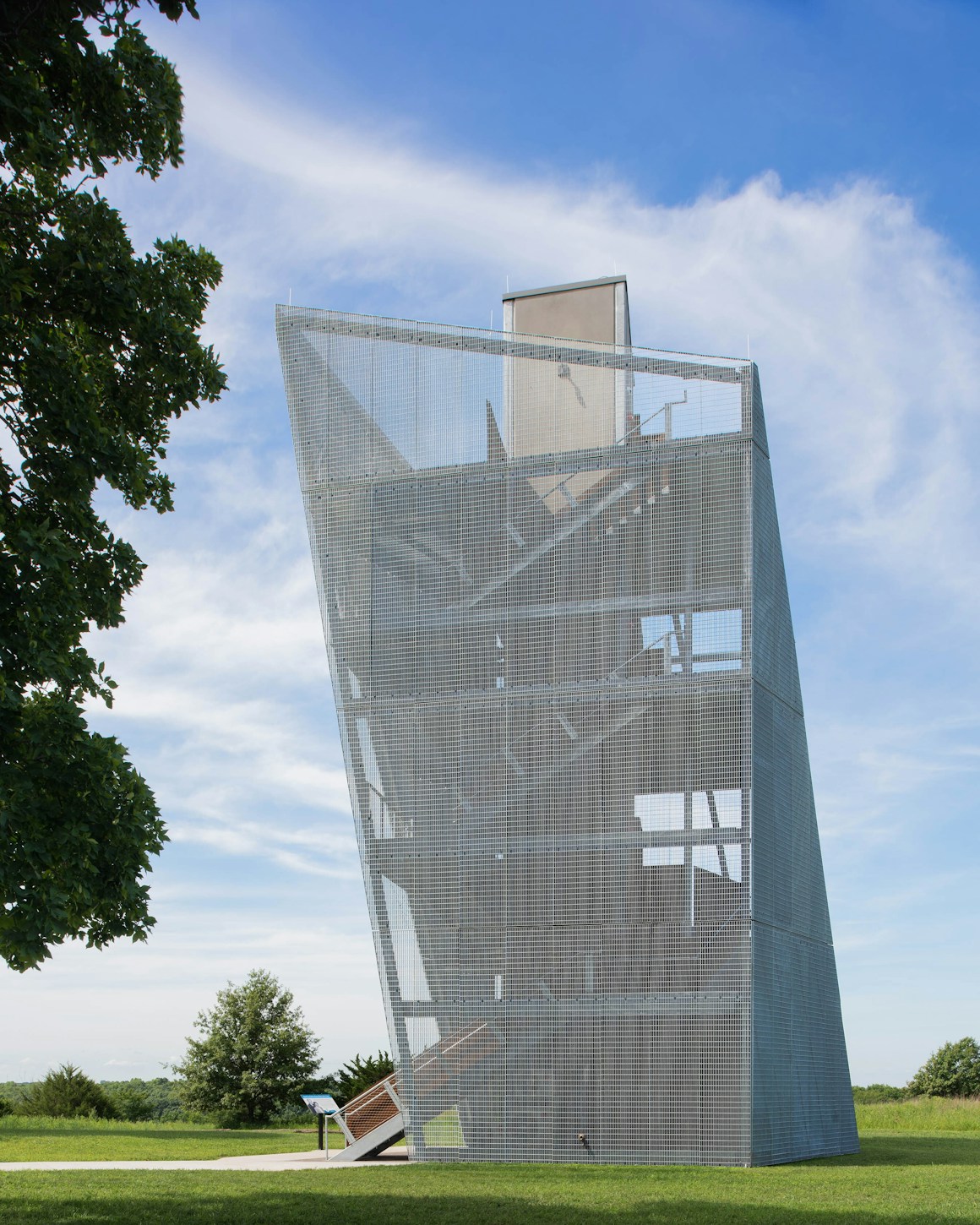 Russell & Helen Means Observation Tower at Kill… | SFS Architecture
